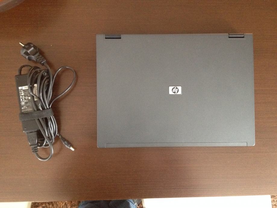 HP Compaq nx8220 laptop