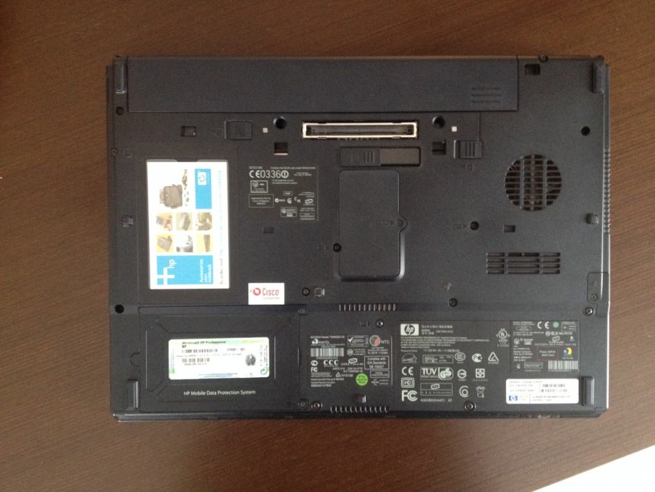HP Compaq nx8220 laptop