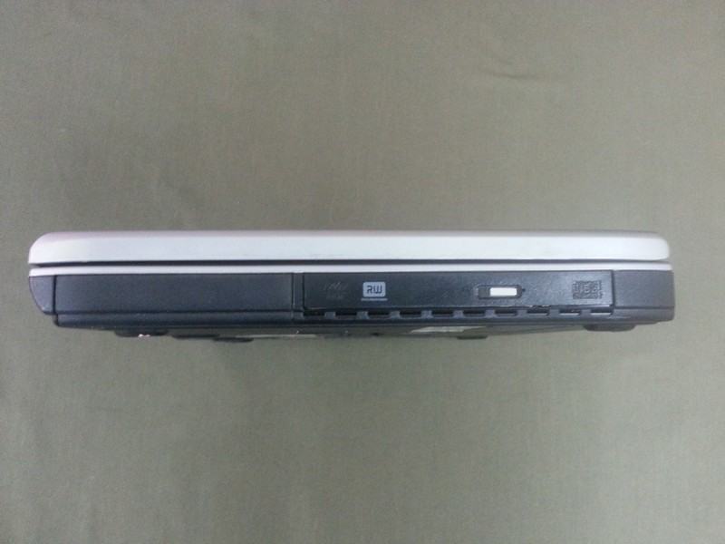 HP Compaq nx9030 - Intel Pentium M, 512MB, 40GB, WIN XP