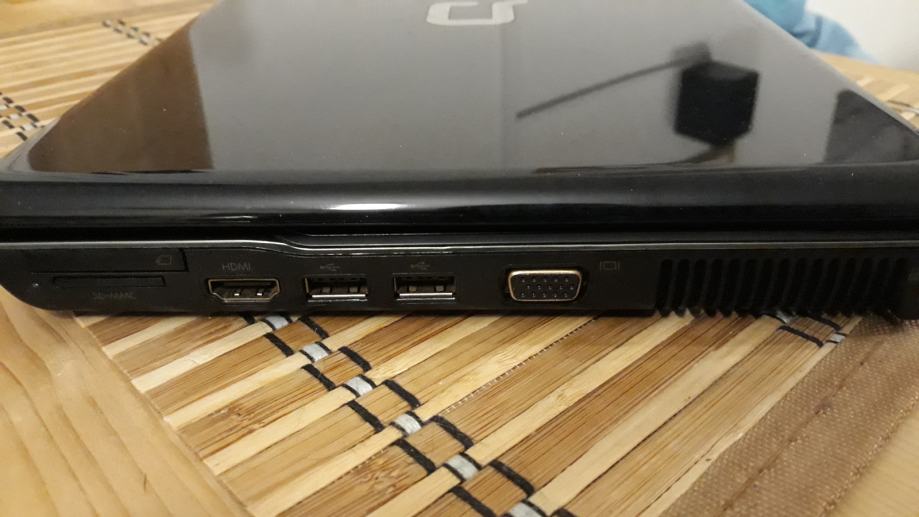 HP Compaq Presario CQ20 kompaktan 12.1 laptop RETAIL Win10 i SSD