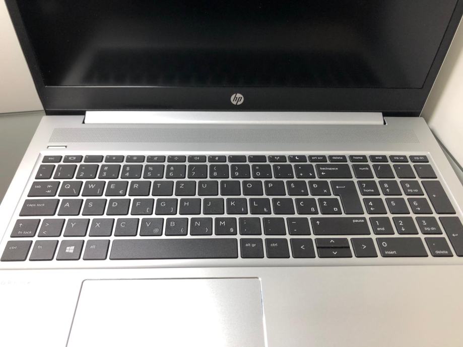 HP PROBOOK 450 G6 15,6 i5/ 16GB RAM/ 256GB + 512GB/ WIN 10. R1/ RATE!