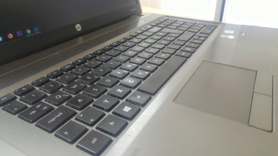 HP ProBook 4740s w/ i7@2.2 GHz, 8GB RAM, AMD Radeon HD 7500M 4GB