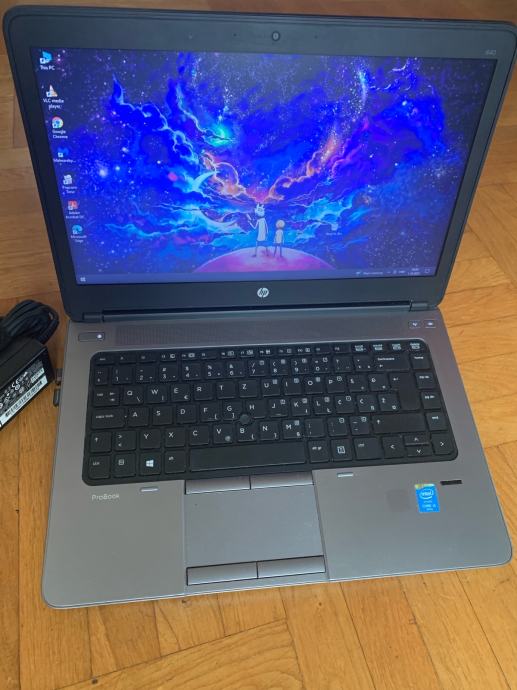 HP Probook 640 G1 + docking