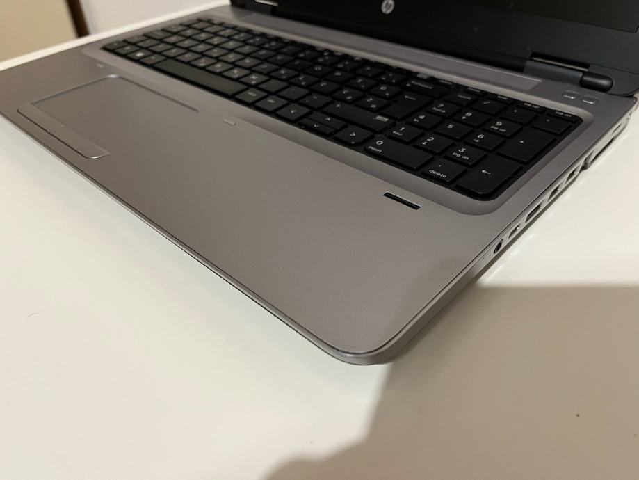HP Probook 650 Laptop Windows 11, Office, baterija odlična