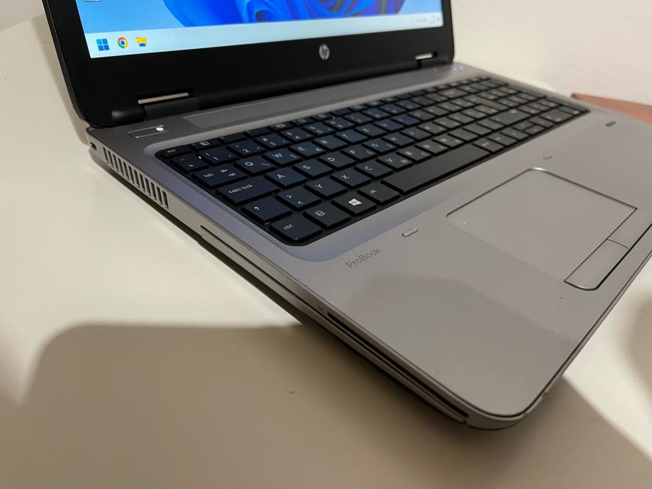HP Probook 650 Laptop Windows 11, Office, baterija odlična