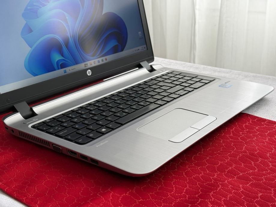 HP ProBook laptop sa Windows 11