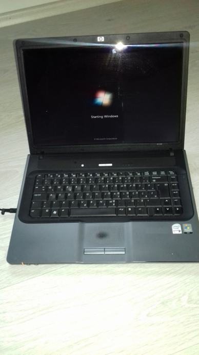 Laptop HP 530