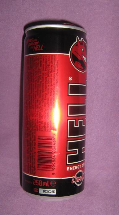 Hell energy drink limenka - Football fanatic edition, Srbija