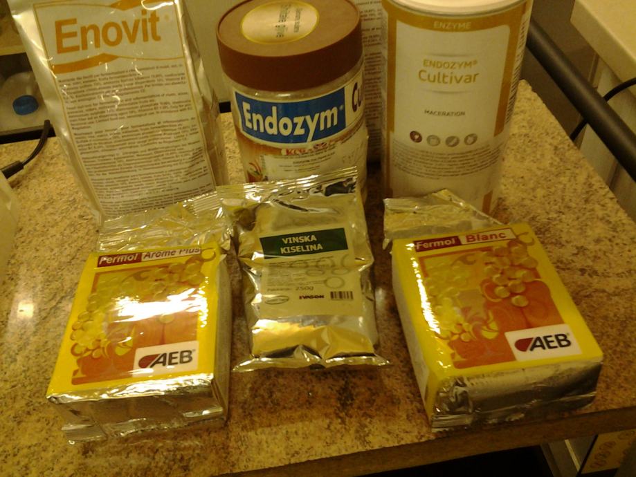 kvasci za fermentaciju voća za rakiju