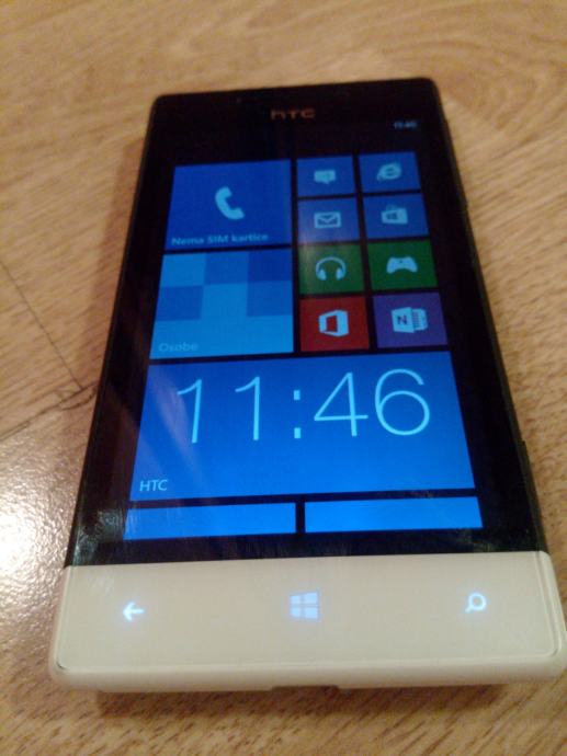 HTC 8S