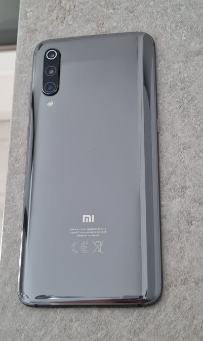 Xiaomi MI9 - m1902f1g