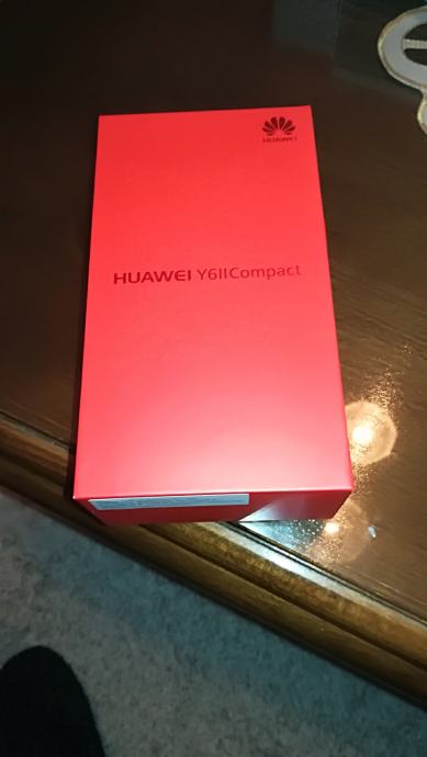 Huawei Y2 compact