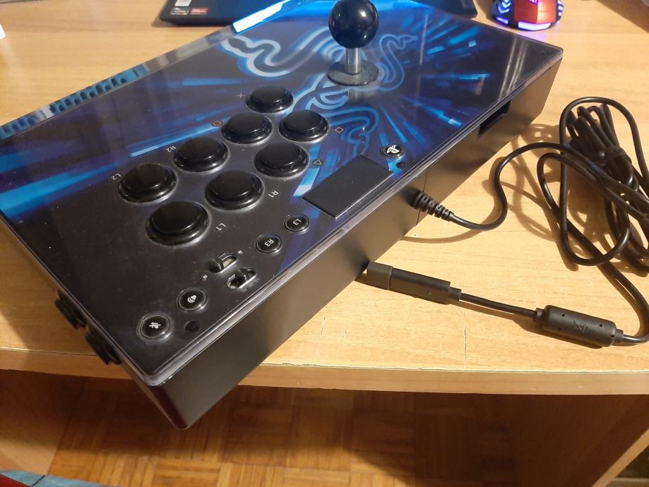 Arcade Stick Razer Panthera EVO, modificirana poluga
