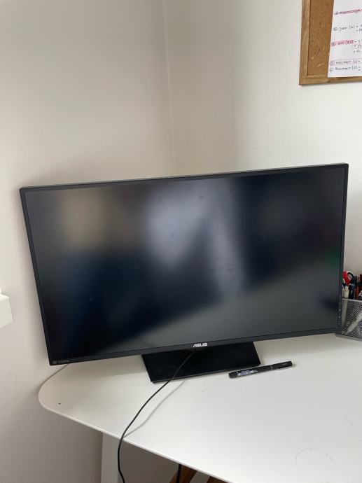 Asus vg278 144hz gaming monitor, jako malo koristen