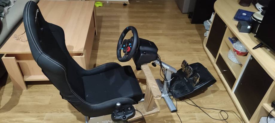 Logitech G29+Shifter+PLAYSEAT/// CIJENA NIJE FIKSNA!