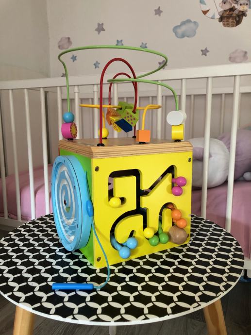 Drvena didaktička kocka