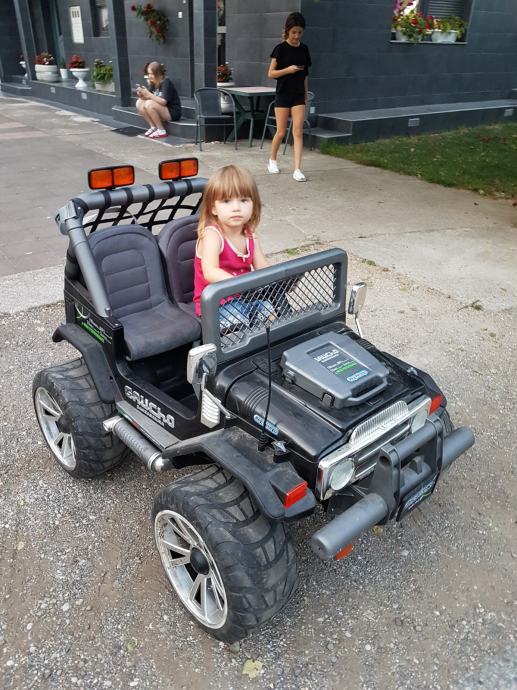 Gaucho Super power 24V Peg Perego jeep