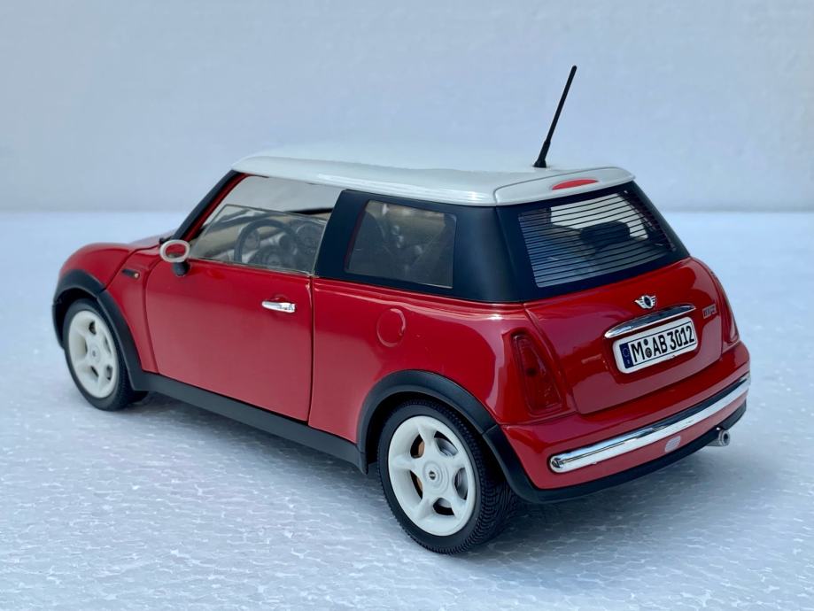 Mini Cooper 1:18