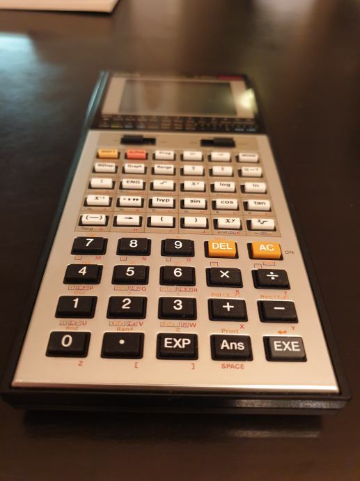 CASIO fx-8000G programabilni znanstveni grafički kalkulator, ispravan