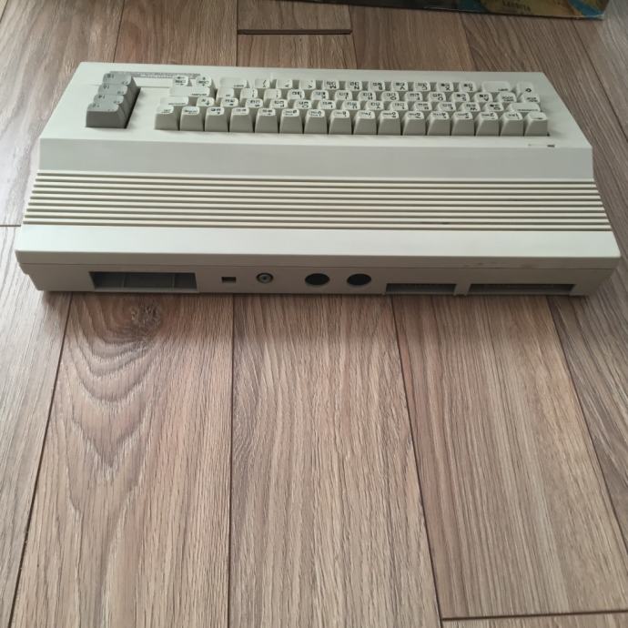 Commodore 64 Magic Kit + SD2IEC 1500 games + Fastload Cartridge
