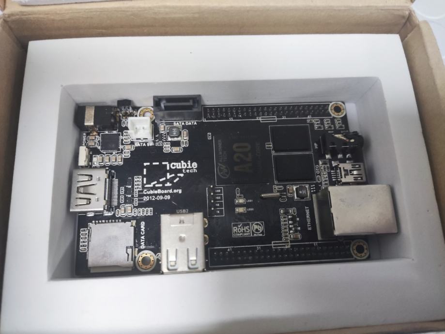 CubieBoard + CubieBoard2 SingleBoardComputer A10 & A20