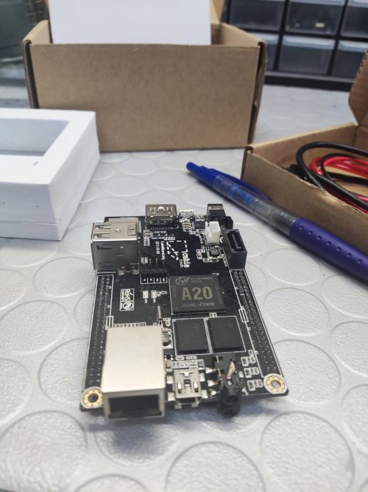 CubieBoard + CubieBoard2 SingleBoardComputer A10 & A20