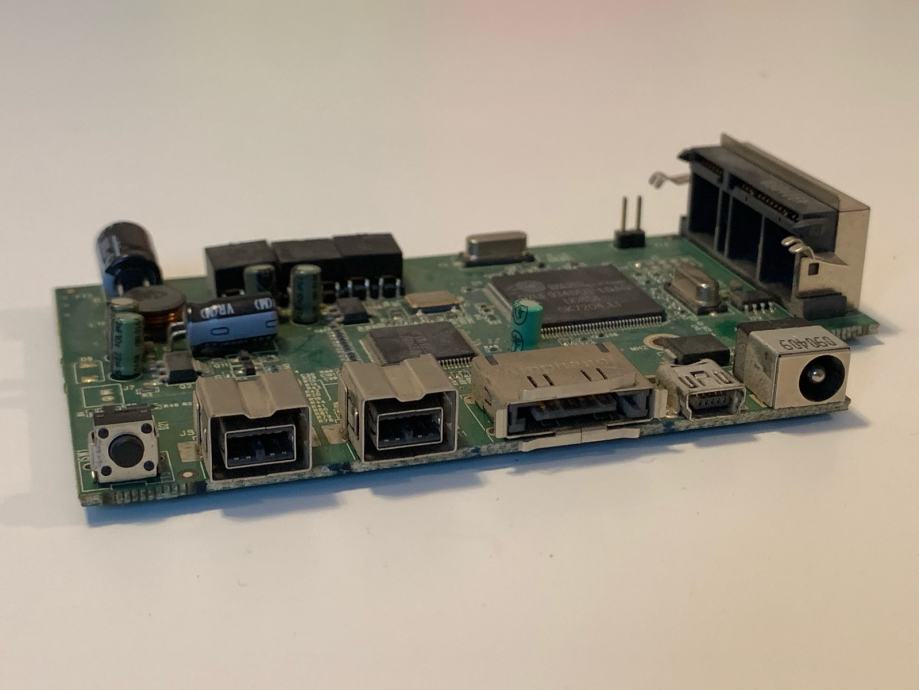 FireWire 800 Disk Port