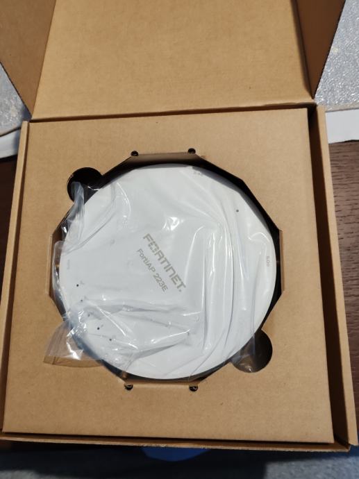 Fortinet FortiAP 223E