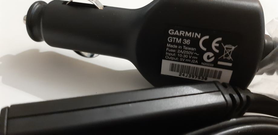 GARMIN punjač za navigaciju s radijom