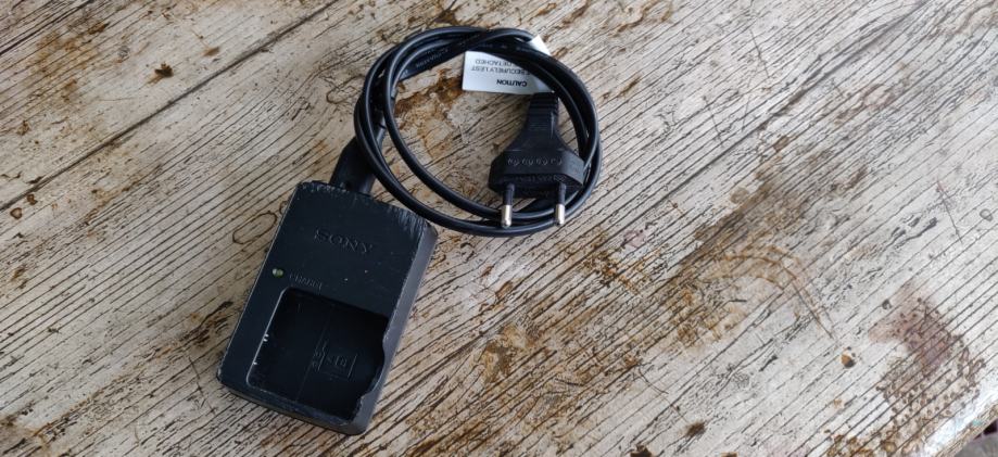 LOGITECH adapter ADP-18LB C 24V 0.75A ____ Sisak - Zagreb