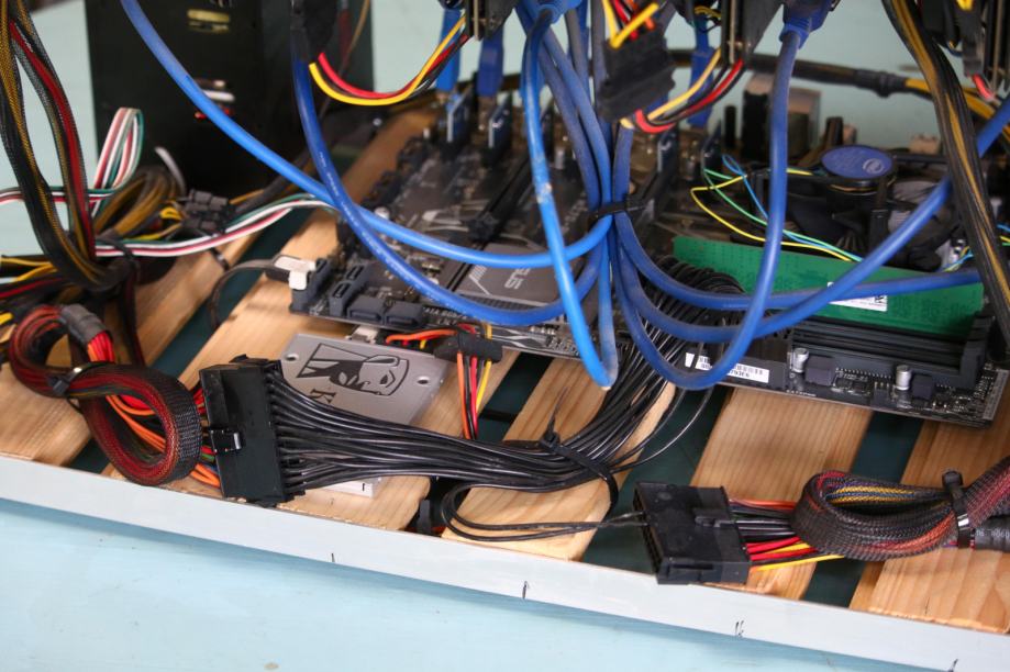 Mining rig 6x MSI GTX 1060 6GB Gaming X / 2x PSU / SSD / DDR4