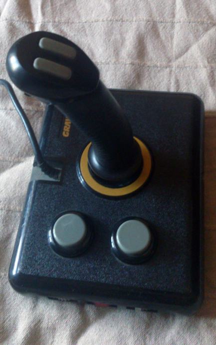 Odličan retro joystick Gravis Flightstick 15pin port (gameport)