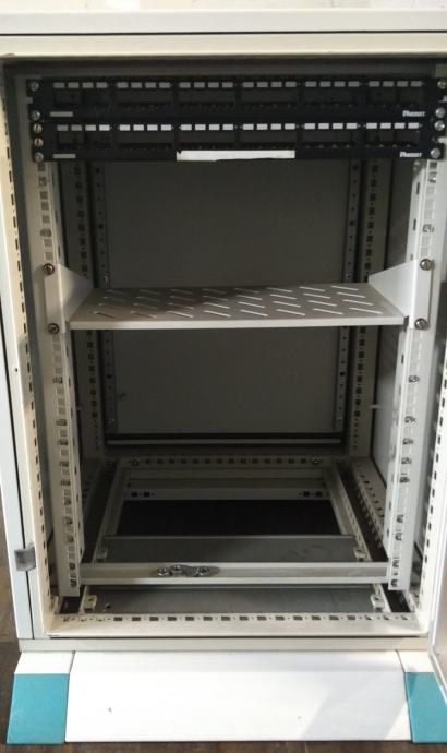 Rittal rack ormar 19 15U