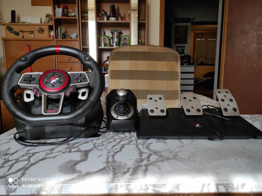 Suzuka Wheel 900 R volan za pc