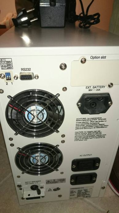 Ups Powerware 9110 3000 VA - 2000 W / 3000VA - 2000W