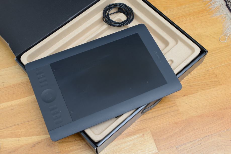 Wacom Intuos PRo 5 Medium crtaća ploča