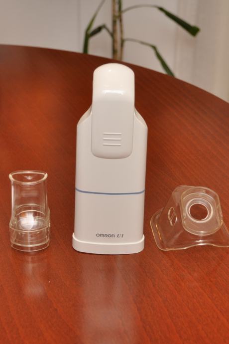 Omron ultrazvučni prijenosni inhalator