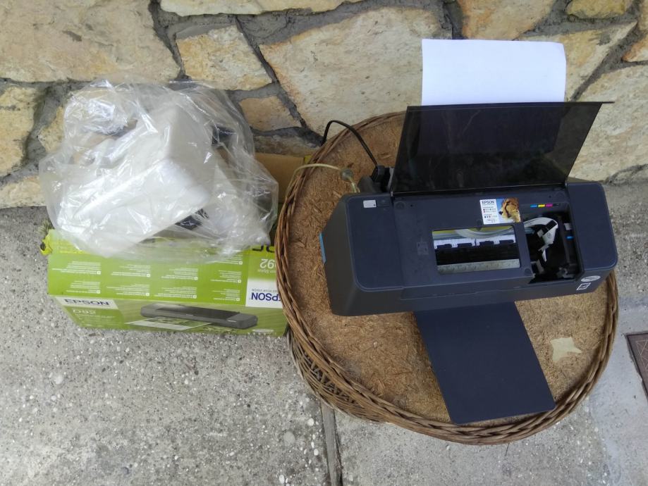 Epson D92 s novim tintama za samo 155 Kn