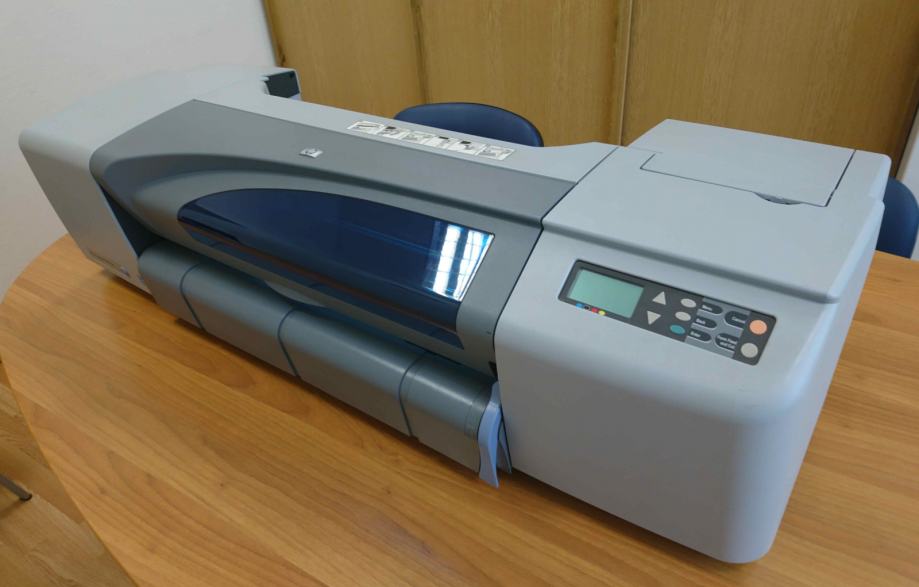 HP DesignJet 500 Plus pisač - ploter