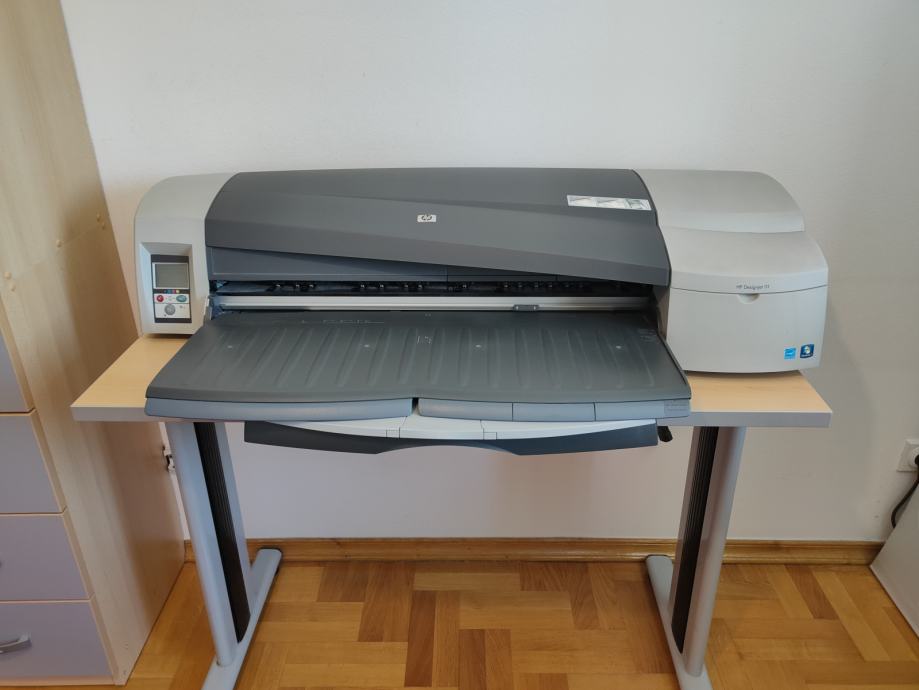 Ploter HP Designjet 111 with Tray