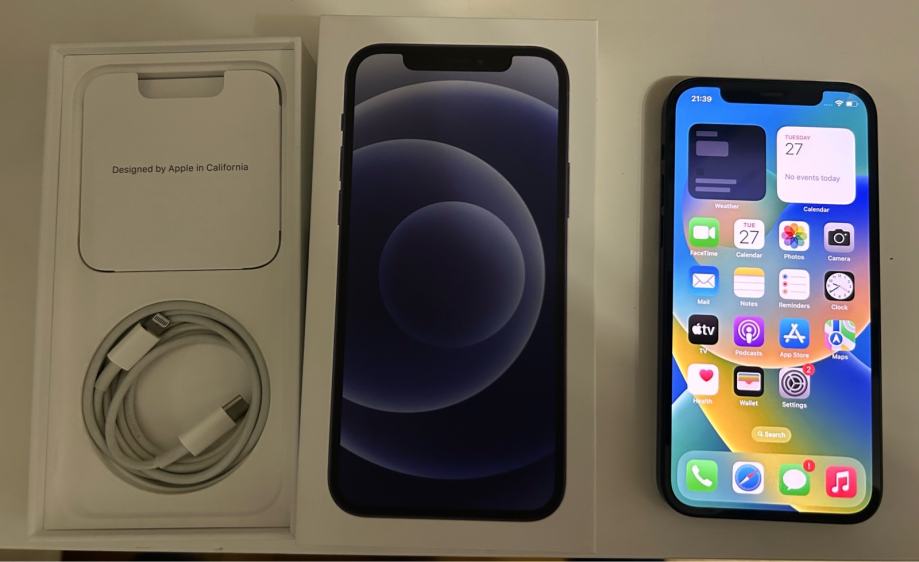 iPhone 12 256 GB crni