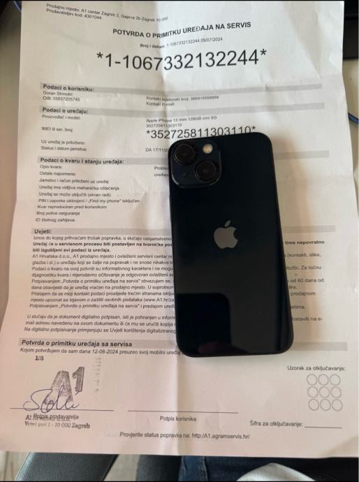 iPhone 13 mini kao nov