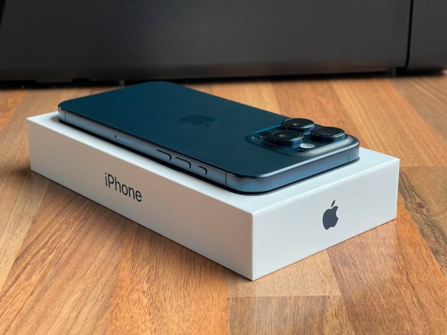 iPhone 15 Pro Max Titanium Blue 1TB