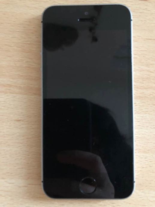 Iphone SE 900 kn