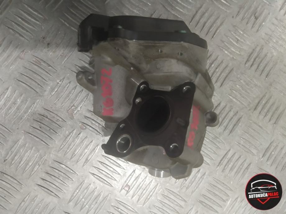 AGR EGR VENTIL Mercedes W212 A6511400660 KG1072