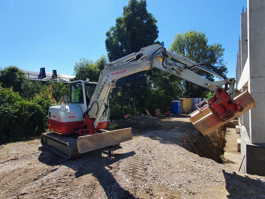 Najam bagera Takeuchi TB260