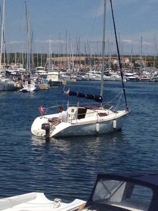 Jedrilica Jeanneau Sun way 21