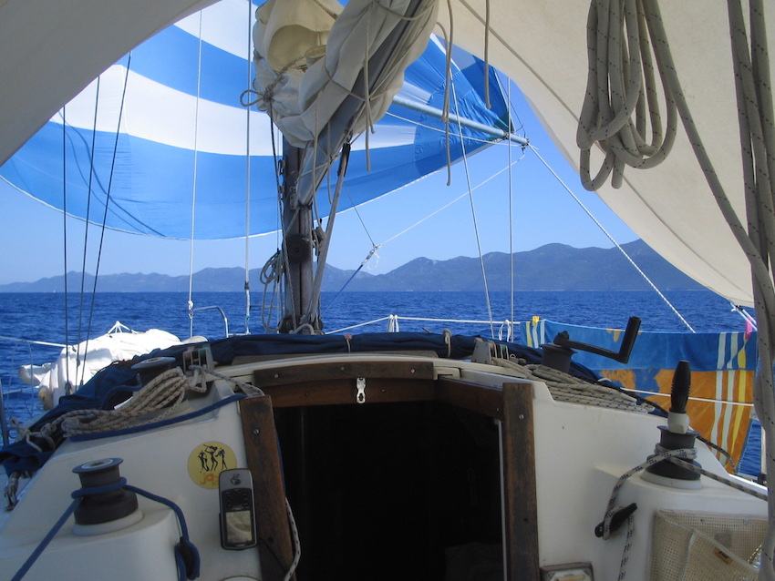 Jedrilica UFO 27 povoljna prodaja