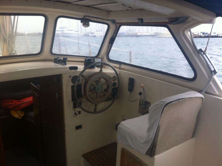 Motor sailer TORTUGA 27