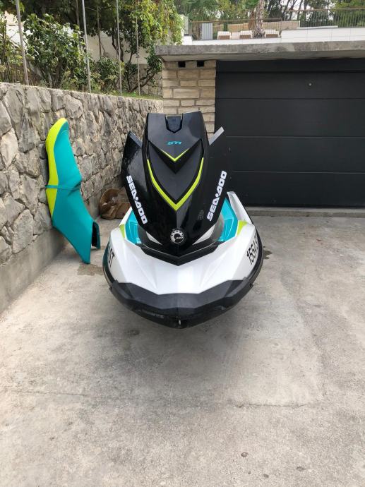 Jet-ski sea doo gti 90